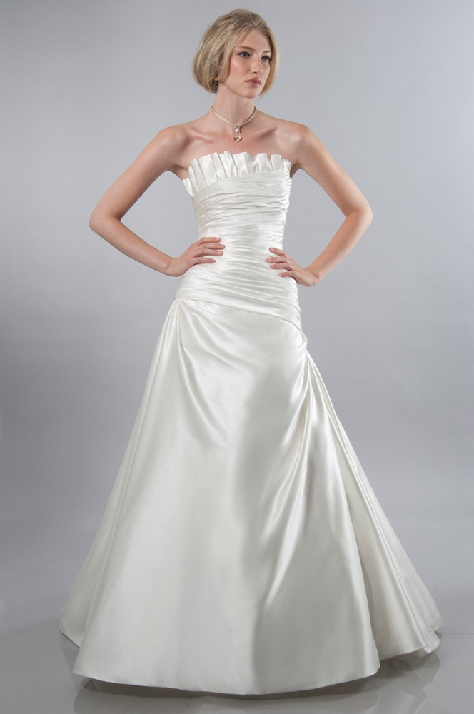 Wedding Dress - Alfred Sung BRIDAL - 6835 | AlfredSung Bridal Gown